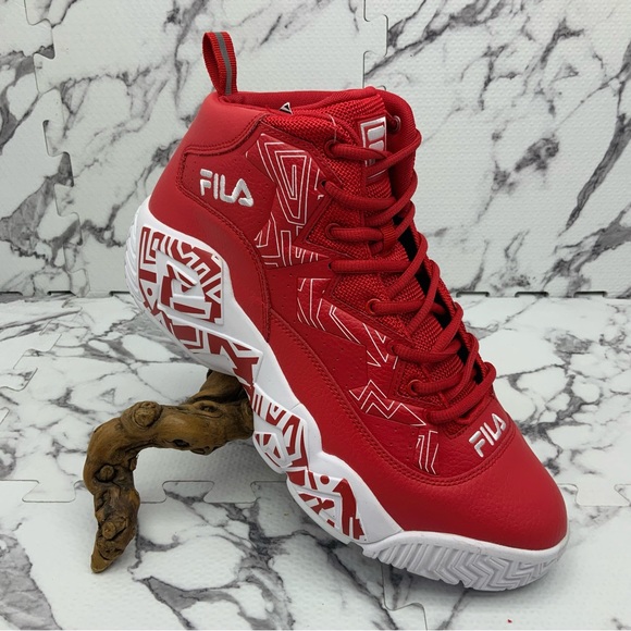 Fila | Shoes | Mens Fila Mb Red White Red Sneaker Nwt | Poshmark